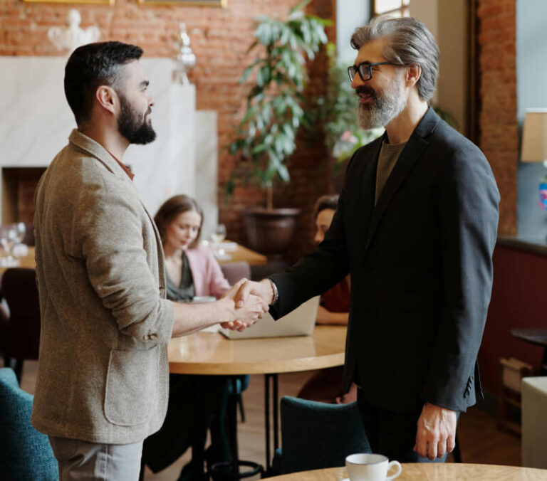 About – TravelMaze